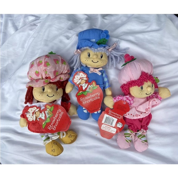 Disney | Toys | Strawberry Shortcake And Friends Plush Doll 6 Set Of 3 ...